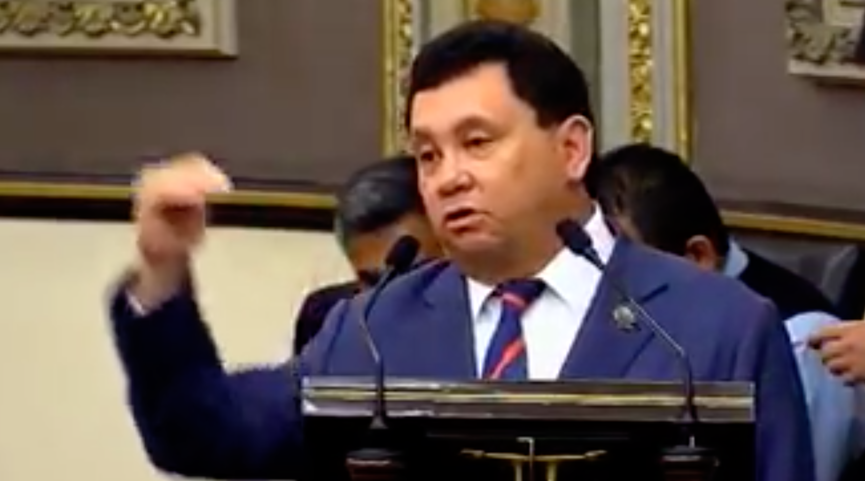 Da el IEE ultimátum al diputado poblano Héctor Alonso Granados por ...